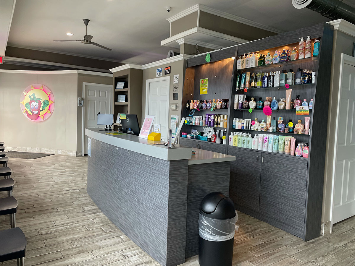 Tanning Salon in Chesterfield Township, MI