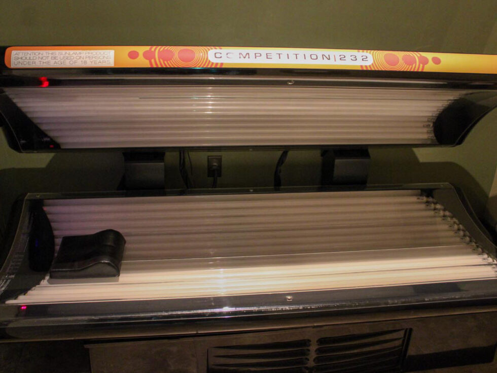 Tanning Salon in Clinton Township, MI